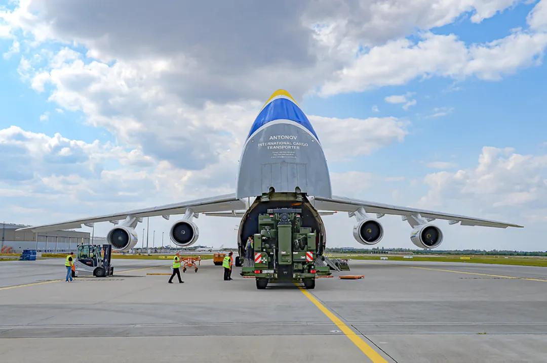 71 military cranes worth 1.168 billion delivered - iNEWS