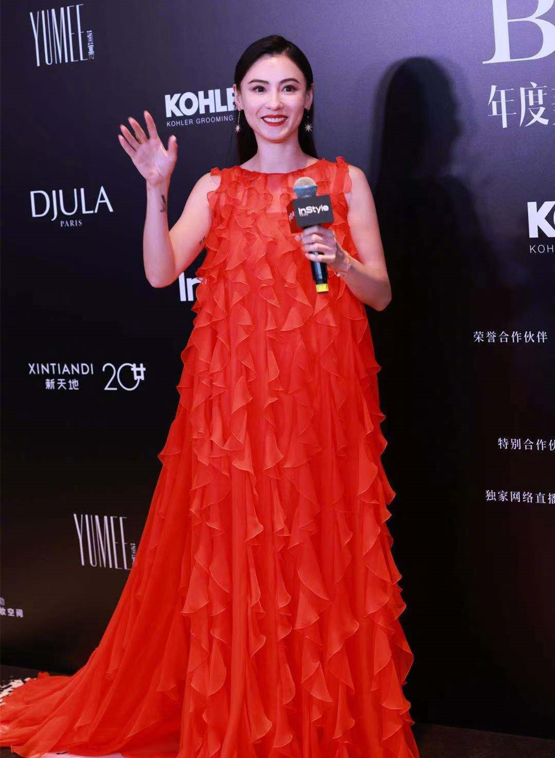 The red carpet is more beautiful: Cecilia Cheung and Zhang Tianai ...