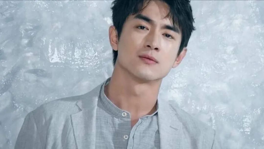 Break up after seeing the parents?Kissing on the street with Xin Ren ...