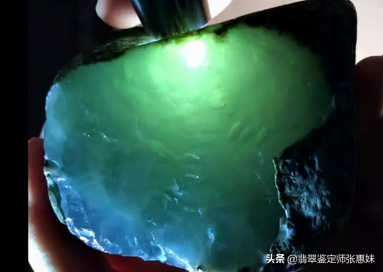 How does the Burmese country grade the rough jadeite?What is the ...