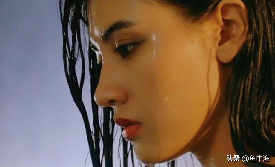 "The Most Beautiful Hong Kong Sister" Li Jiaxin's uninhibited love ...