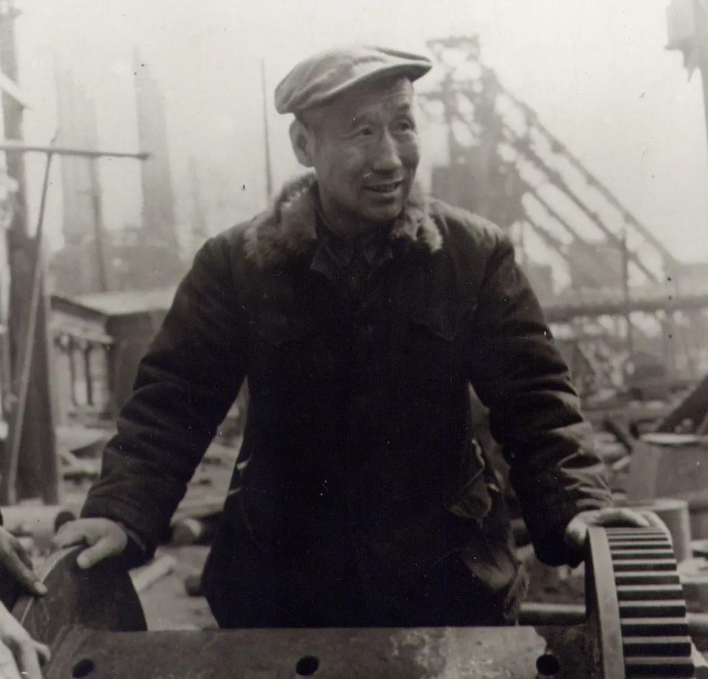 Meng Tai: The spirit of model workers shines forever - iNEWS