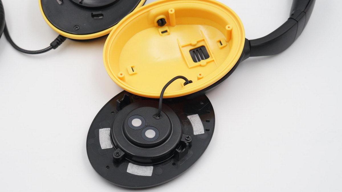 Disassembly report: NINETEC Probeat Studio headset wired headset - iNEWS
