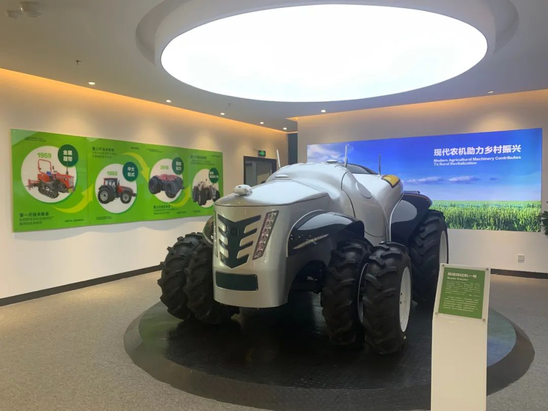 The domestic unmanned tractor is here, 5G + hydrogen fuel, this shape ...