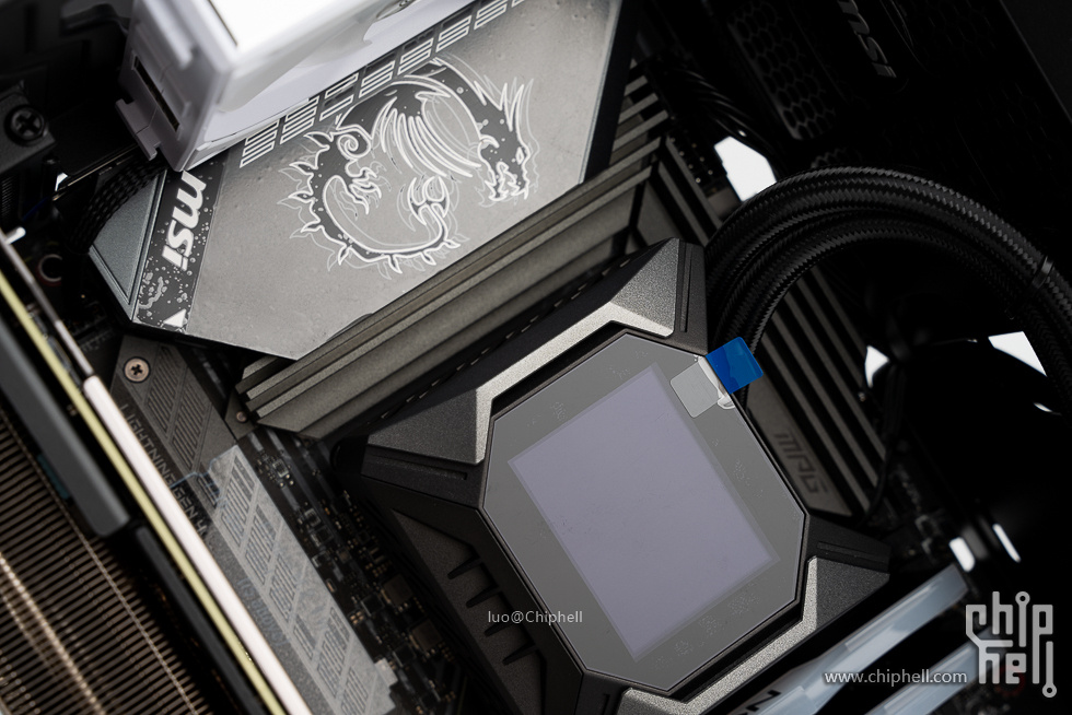 Low-key luxury, geometric future M8 Dharma installation operation - iNEWS