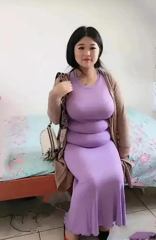 The unique beauty of the fat goddess - iNEWS