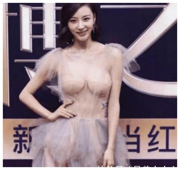 Wang Sicong's love: Chen Yating's "see-through outfit"-the figure is really good - iMedia