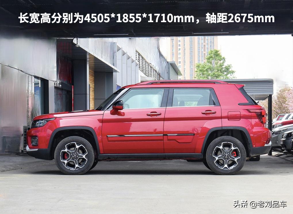 Beijing BJ30 hard-core off-road city SUV, angular design, very powerful ...