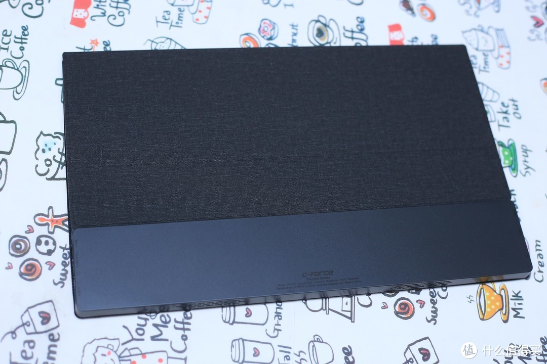 Lightweight and portable effect is good-CFORCE CF011C 15.6-inch ...