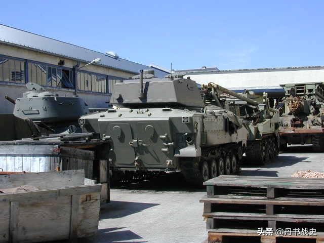 French AMX-10-TTB self-propelled anti-aircraft gun, a rare weapon that ...