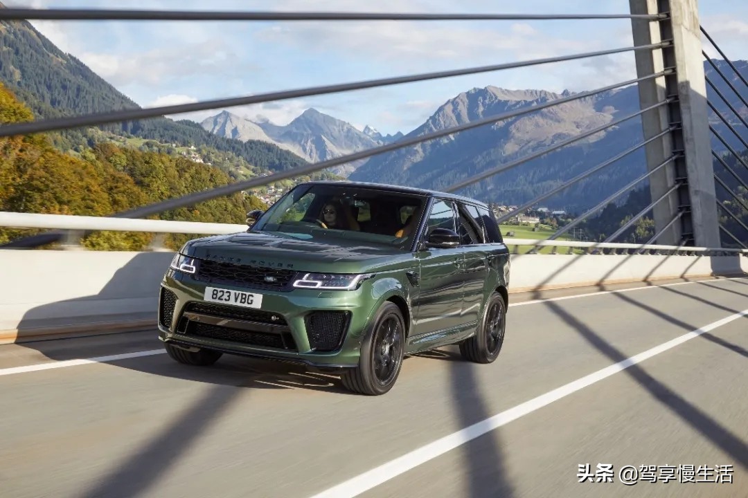 Range Rover Sport SVR Racing Green Edition launched, priced at 1.898 ...