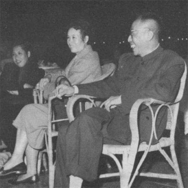 Li Shuxian and the last emperor had a divorce. Reason: I wanted a child ...