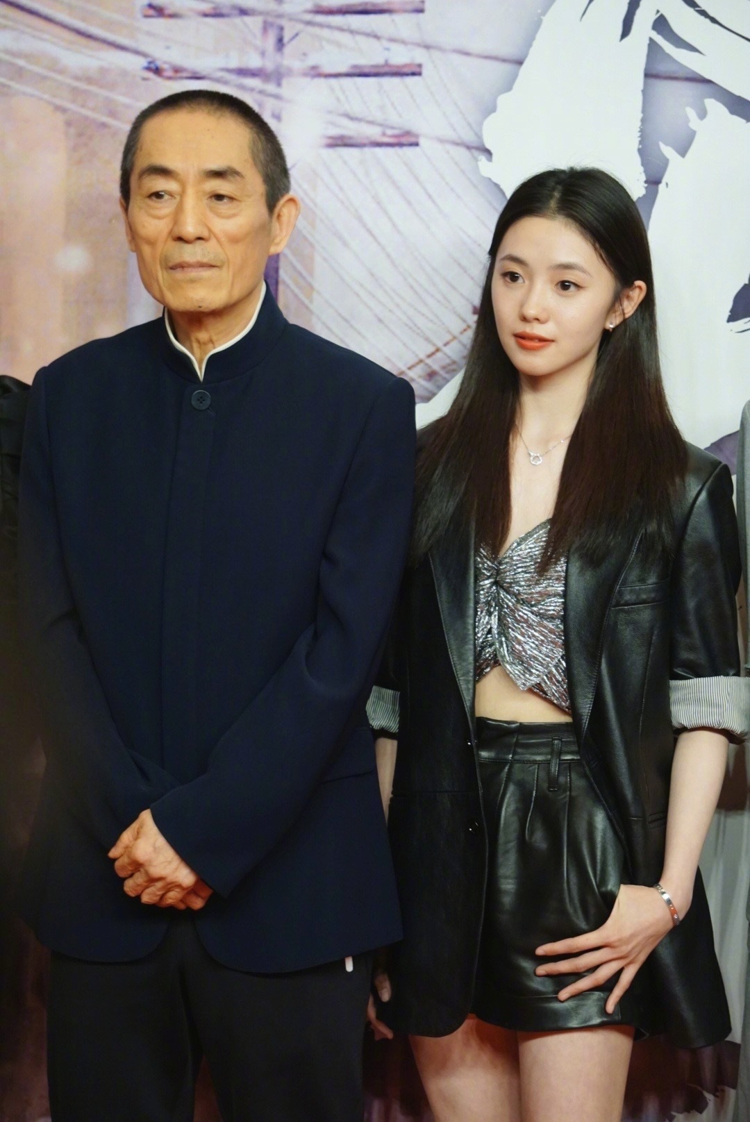 Zhang Yimou chose "Mou Girl" again, and made his debut in the beauty of ...