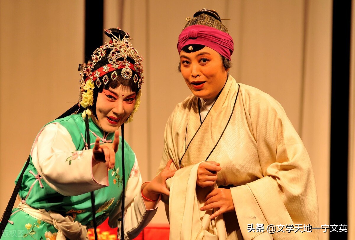 Critically absorb the essence and innovate the art of Chinese opera ...