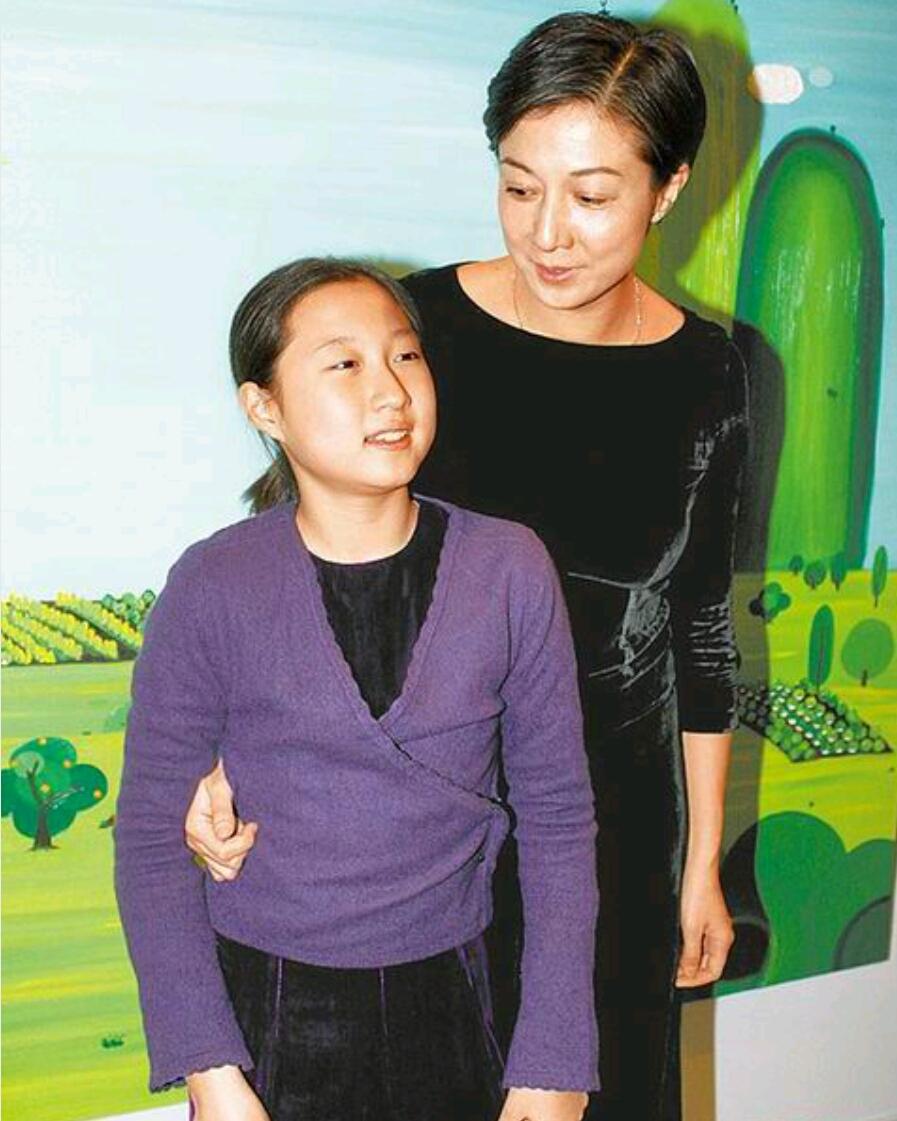 22 years ago and a private woman in the lover of the Dragon Wedding, Wu Yuli denied "sson" high ...