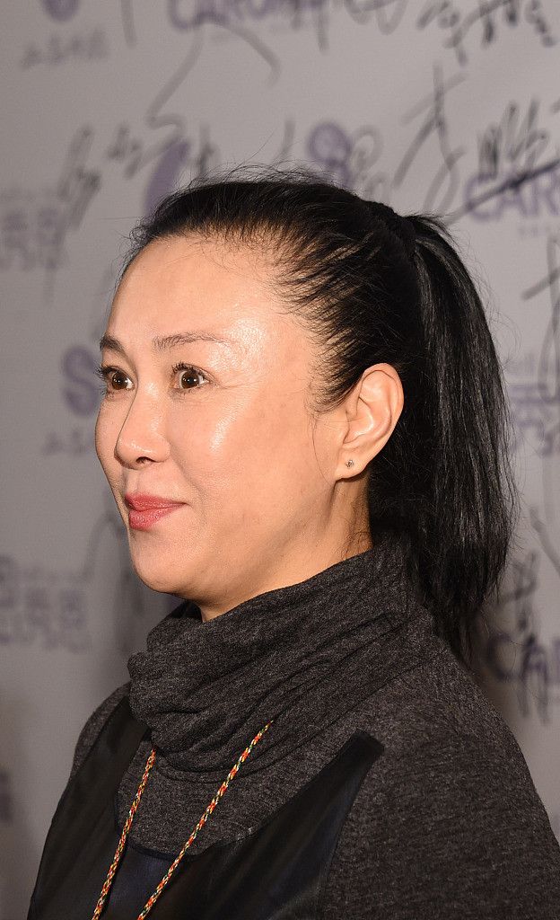 Fu Yiwei is old and different! Crow's feet are obviously changed on the ...