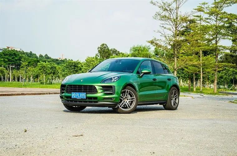 Porsche plans to launch MPV models. Can't you sit still watching Toyota ...