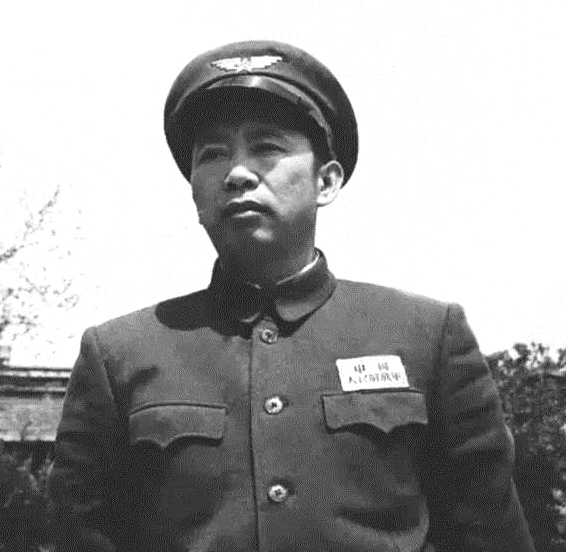 In the Battle of Tianjin, squad leader Li Changrong rushed into the ...