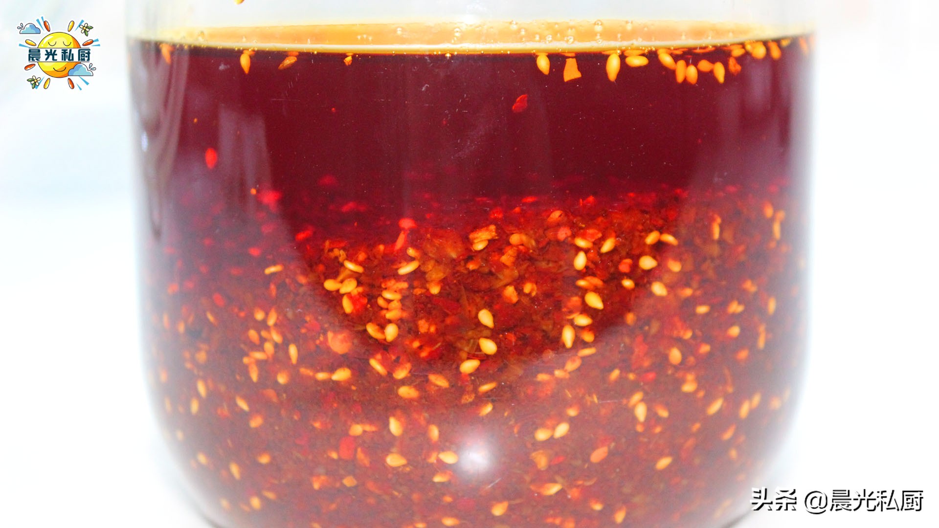 The secret chili oil boiled with 15 kinds of ingredients, the dosage ...