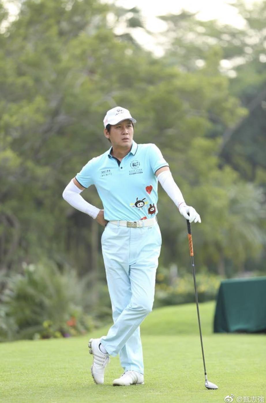 48-year-old Zhen Zhiqiang was invited to be the judge of Asian sisters ...