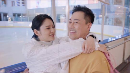 Strong women abroad, relying on babies at home, with Wang Xinjun being ...