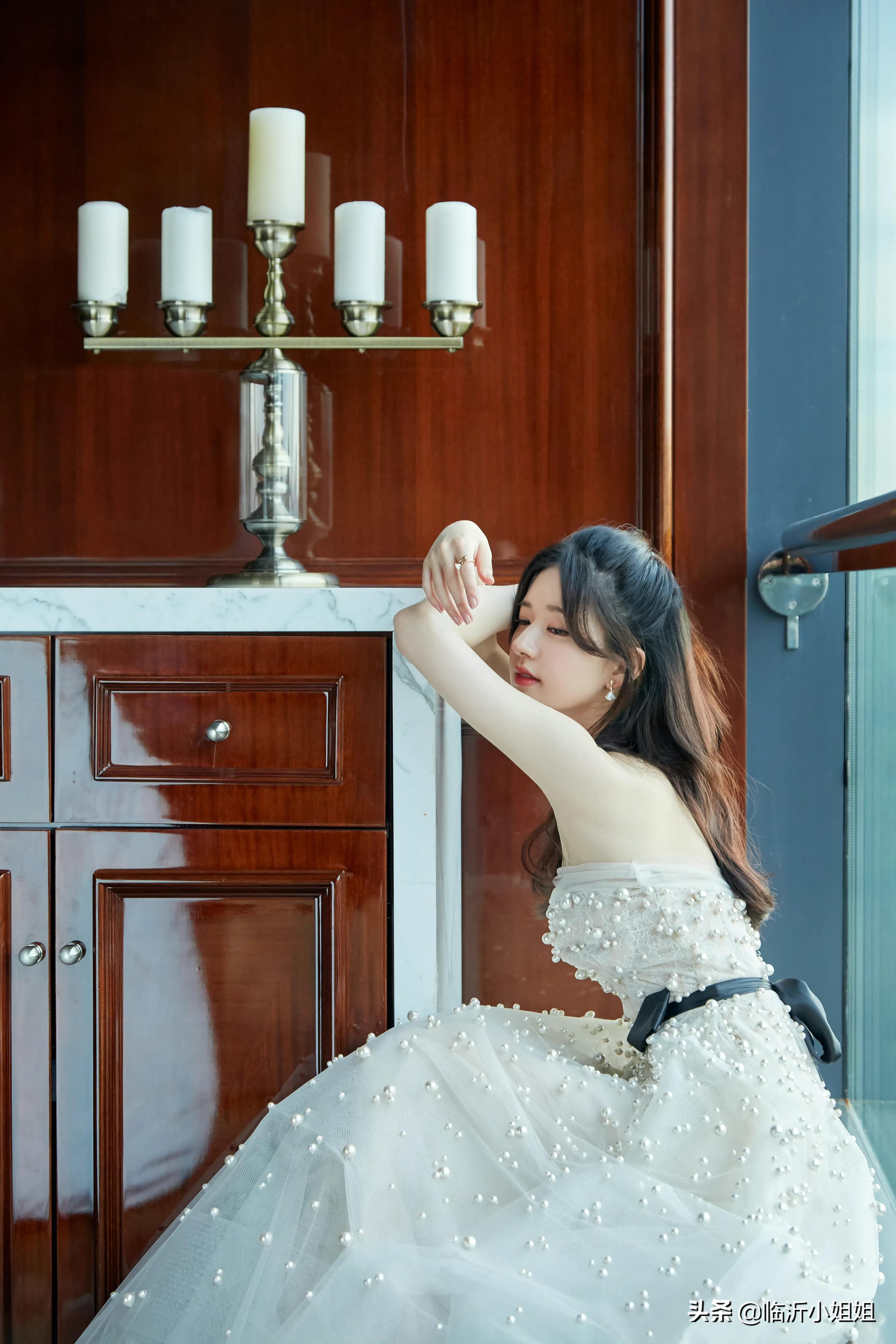 Zhao Lusi, a pure and invincible beautiful girl, full of youth and ...