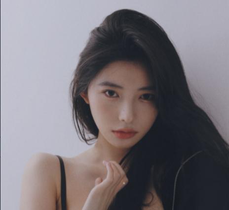 Fangyuan Live responded to Yi Mengling's face, saying that she is not ...