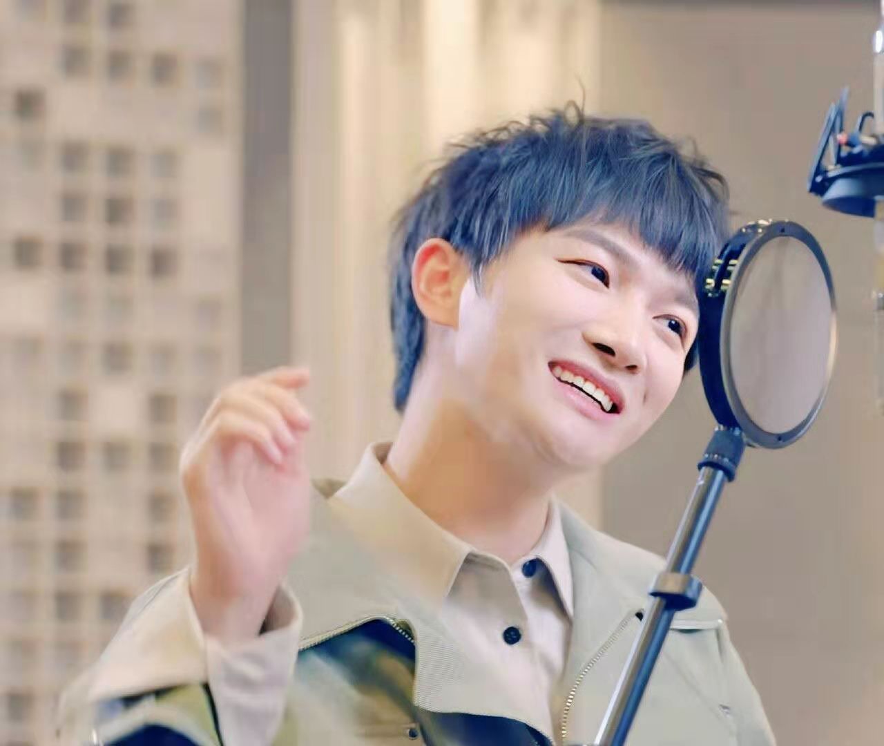 Zhou Shen, so he rewrote his ending, and it became a regret in the ...