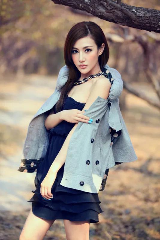 Model Han Zixuan - iNEWS