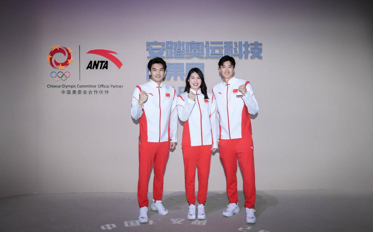 Wang Shun made his debut with the swimming team!Face value and figure ...