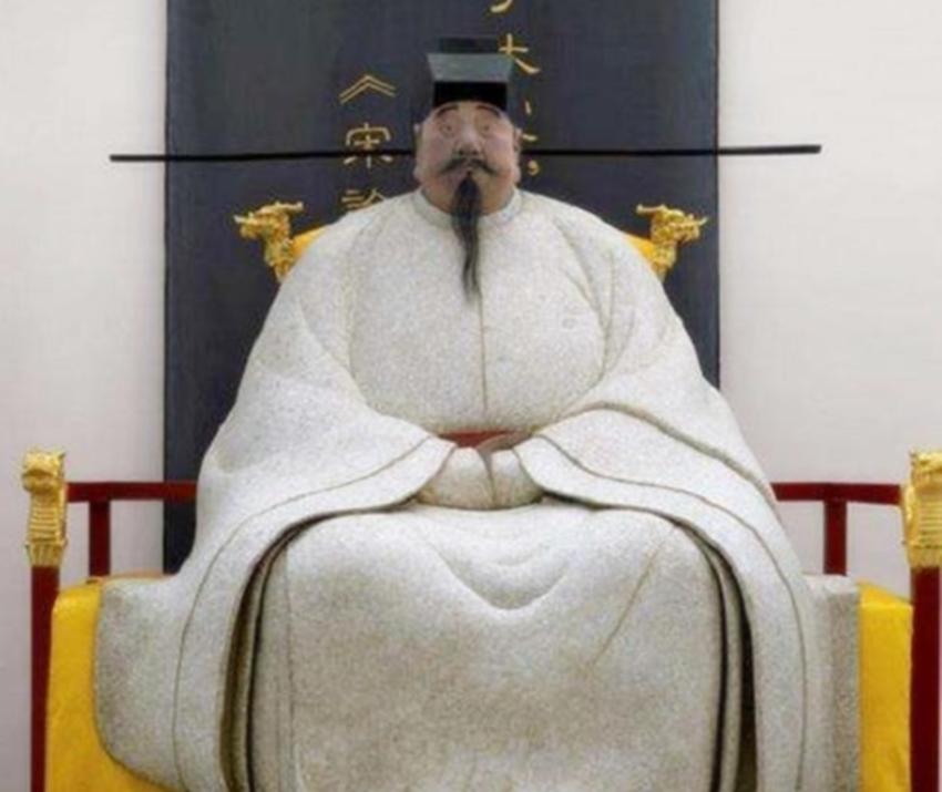 Because Zhao Kuangyin was not decisive about this matter, Da Song ...