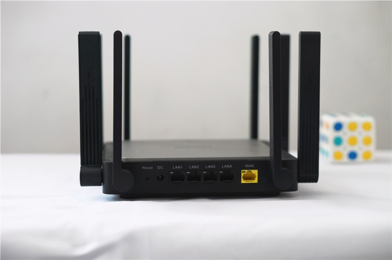 8 antennas, Gigabit dual-band, support WIFI6, Ruijie Xingyao X32 Pro router evaluation - iNEWS