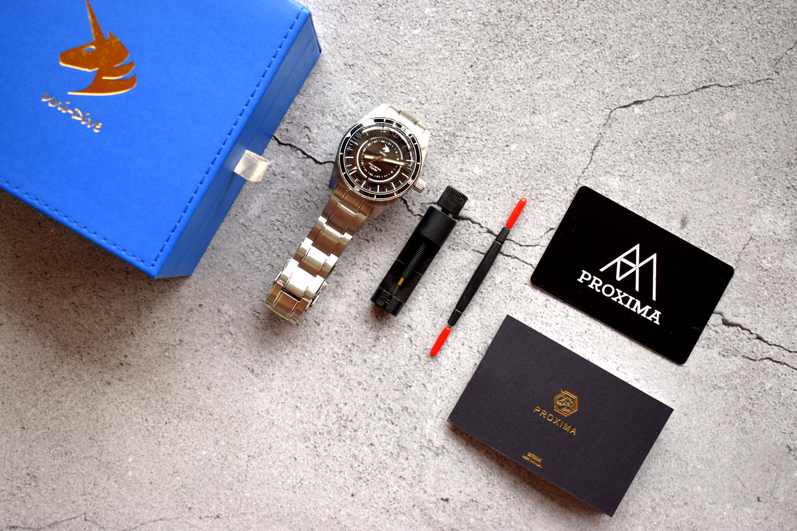 Feel the flow of time, PROXIMA sapphire mechanical watch out of the box ...