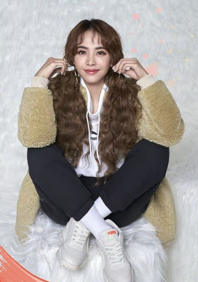 so cold! Plush items should also be worn, look value + warm 2 in one ...