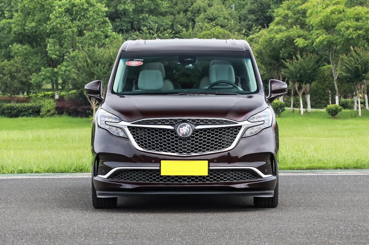 Experience the top configuration of Buick GL8, luxurious to the extreme ...