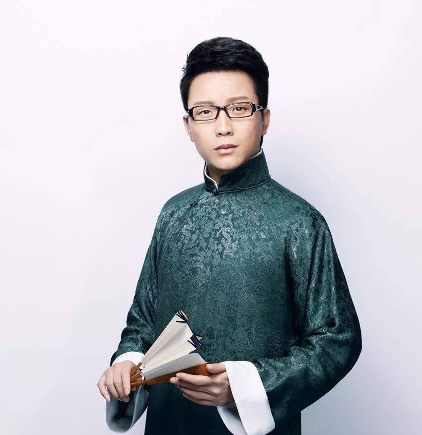 Li Yugang dropped out of school in his early years to work, was beaten ...