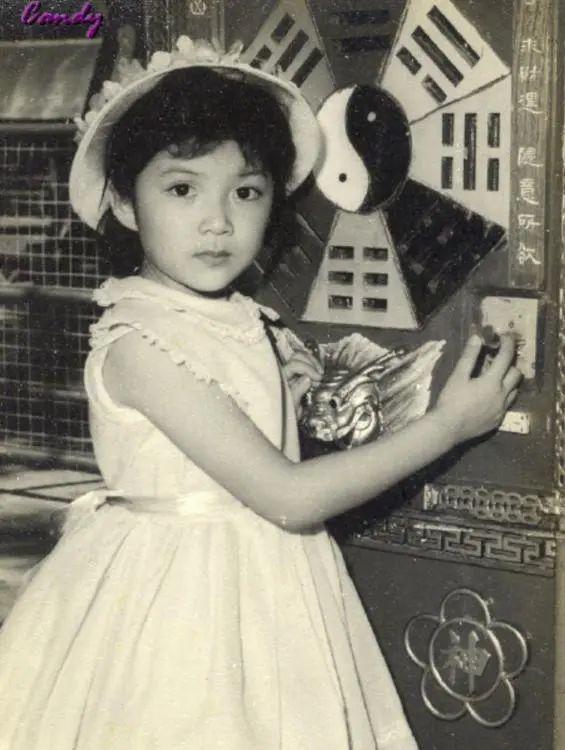 Feng Baobao's legendary past: He was used as a "money cow" by his ...