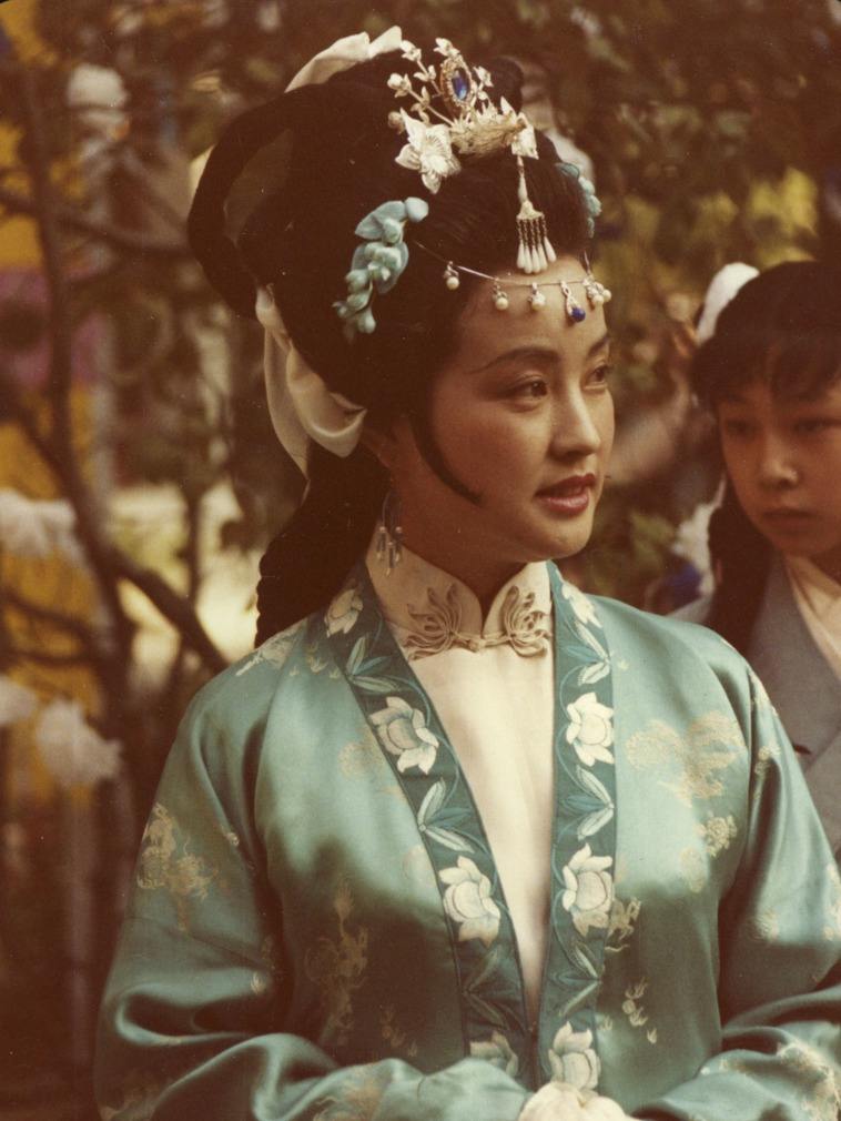 The legendary life of Liu Xiaoqing: She is beautiful and strong - iMedia