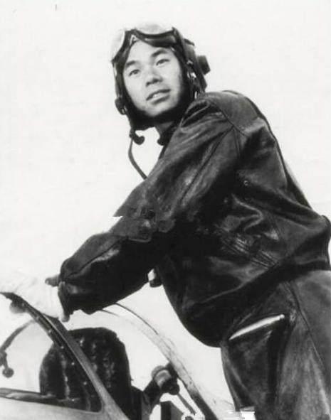 In 1971, the pilot Yang Guoxiang failed to throw a hydrogen bomb and ...