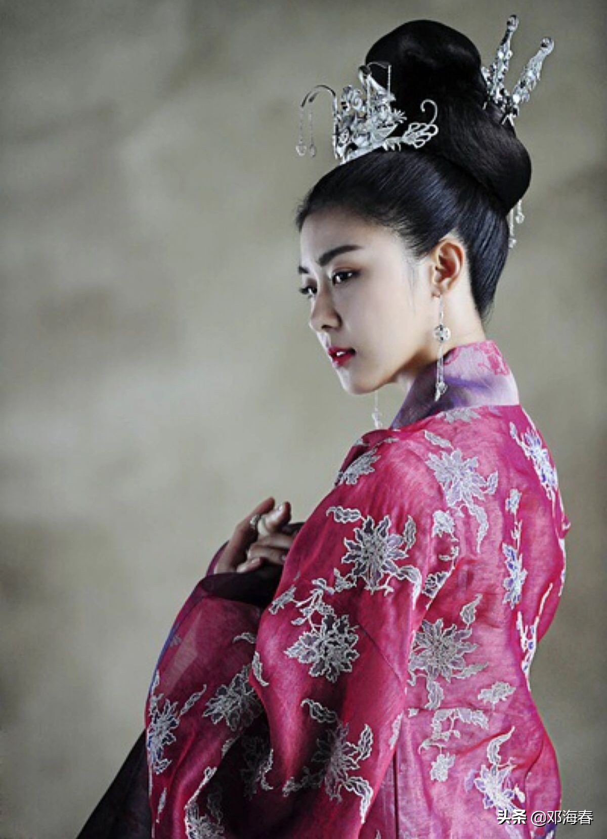 The beauty of Korea became the queen of China, the first thing she did ...