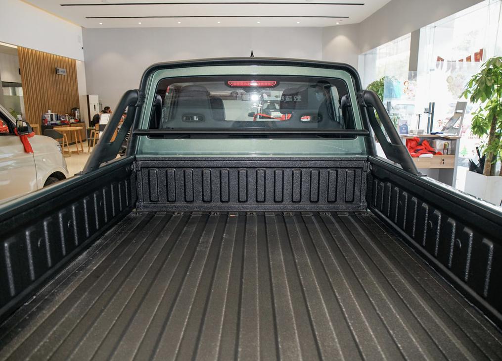 Can pull cargo can also carry people, Wuling Zhengtu can take more than ...