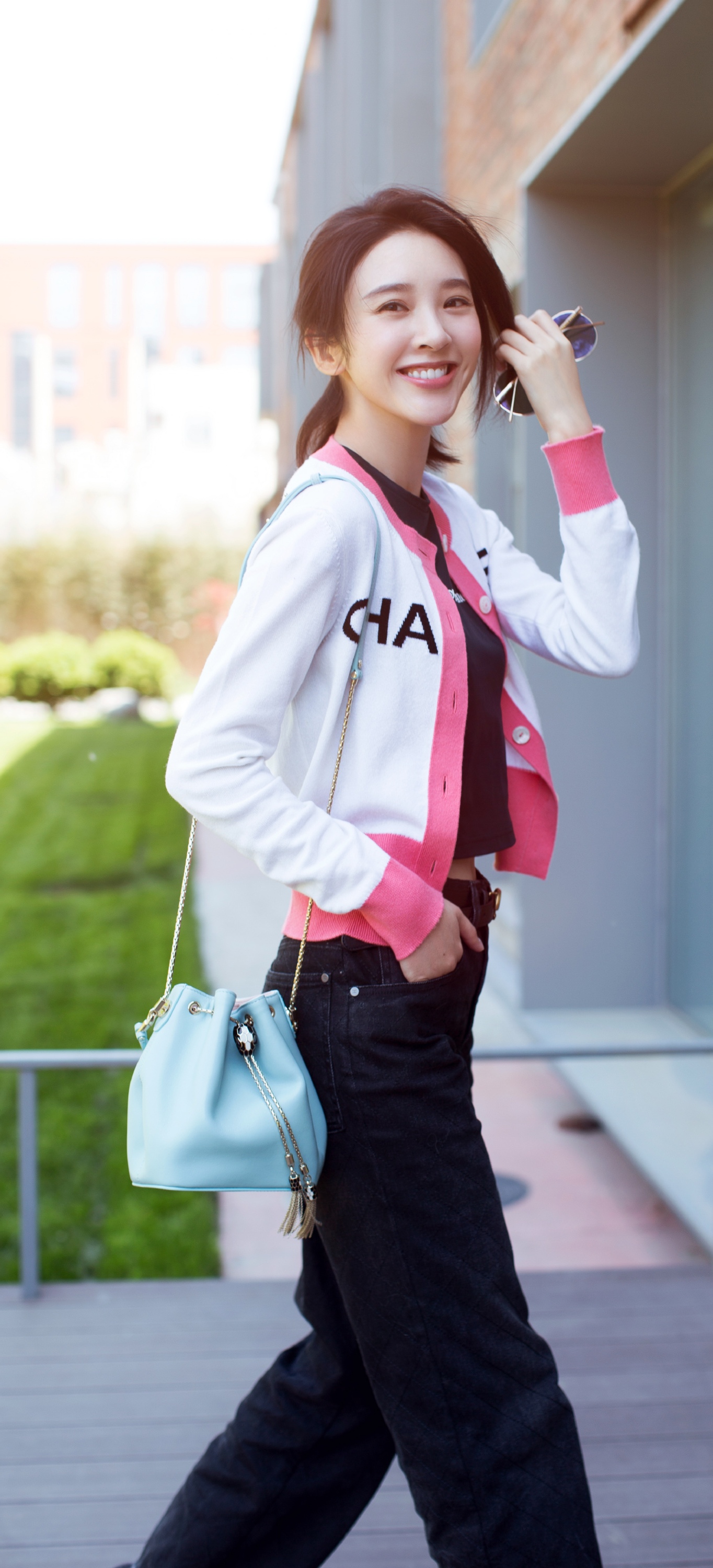 Tang Yixin: Issue 24 - iNEWS