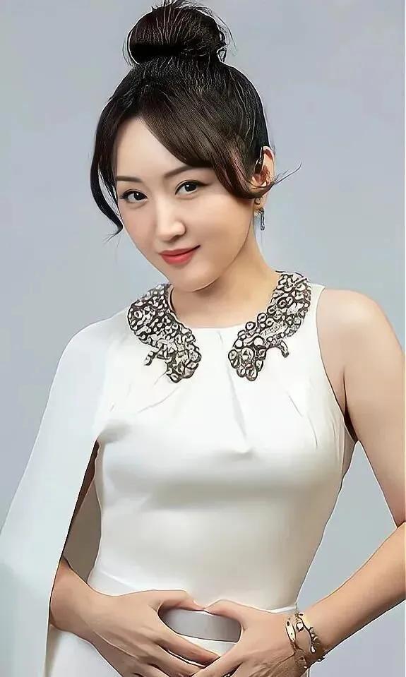 Why is Yang Yuying, 50, single so far? - iNEWS