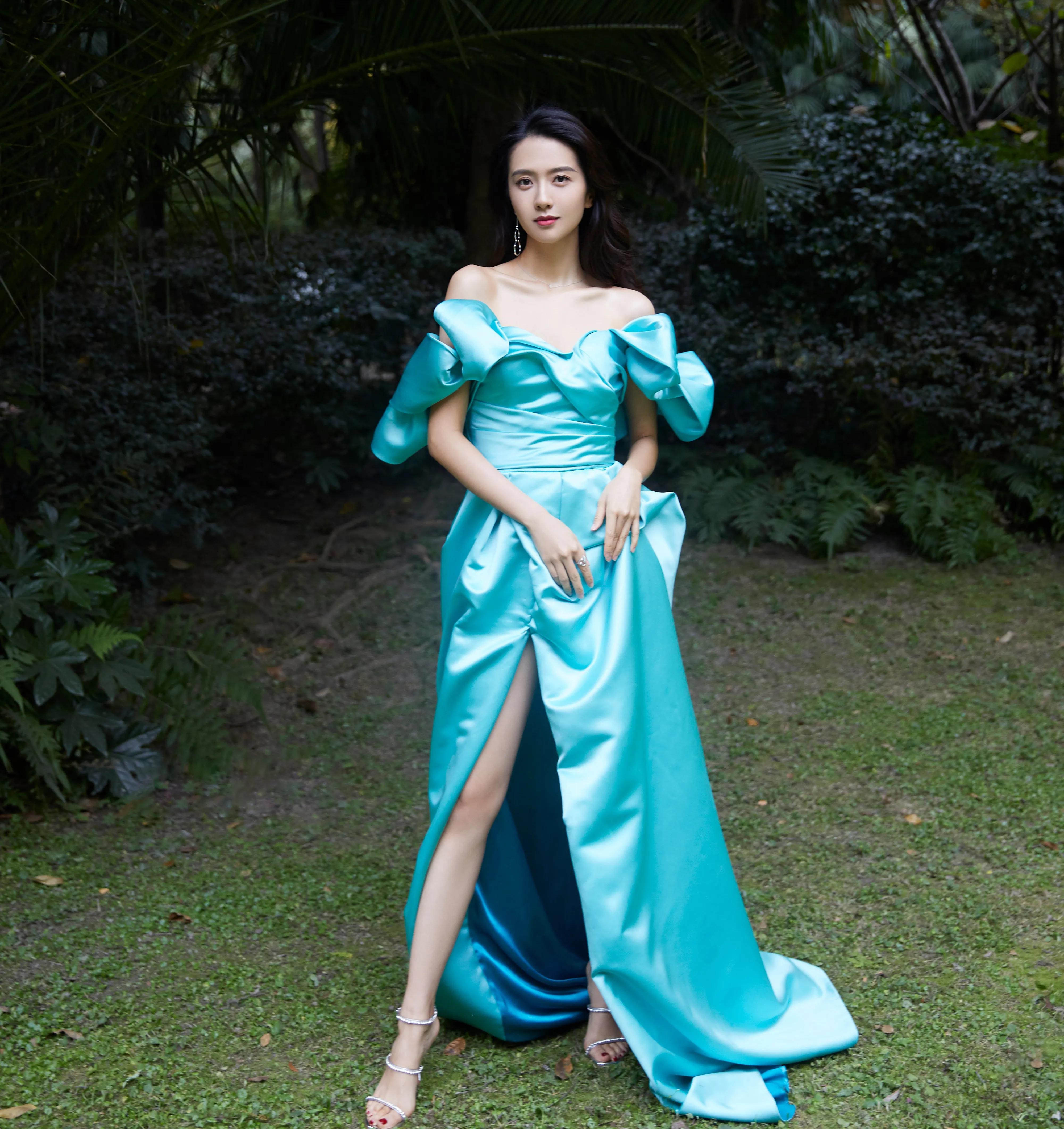 Interpreting a Thousand Faces of Life Xu Lingyue - iNEWS