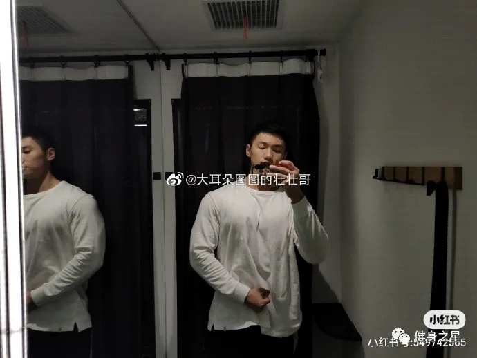 190 pounds of muscular man, body comparable to a male model, netizen: I ...