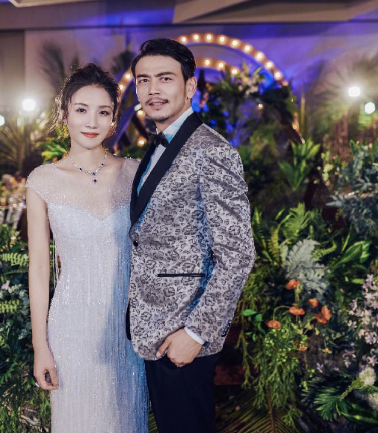 "Xiao Bao Zong" Yang Shuo was exposed to go home with a wealthy lesbian, not the first negative ...