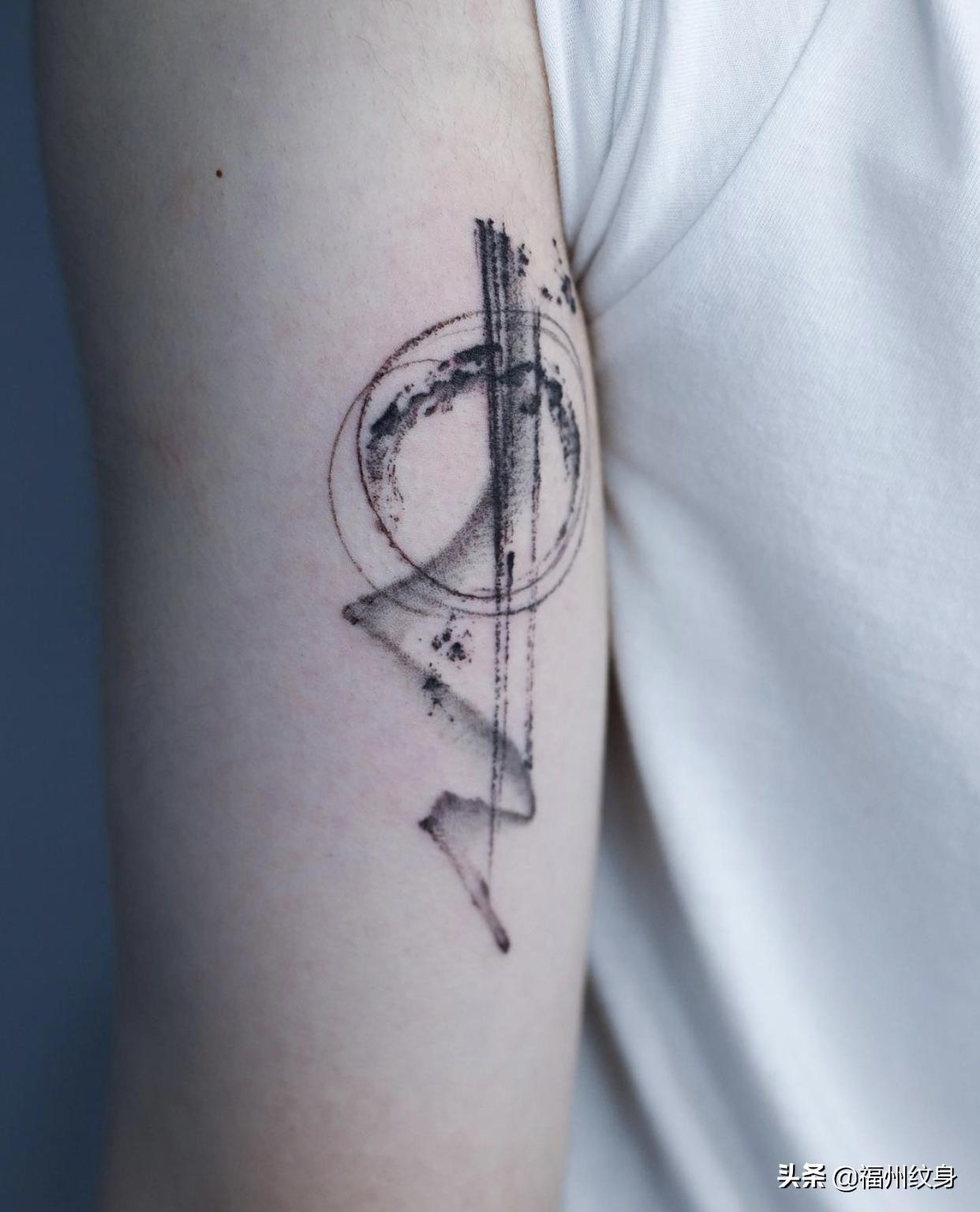 24 dots-based neo-impressionist style tattoo designs - iNEWS