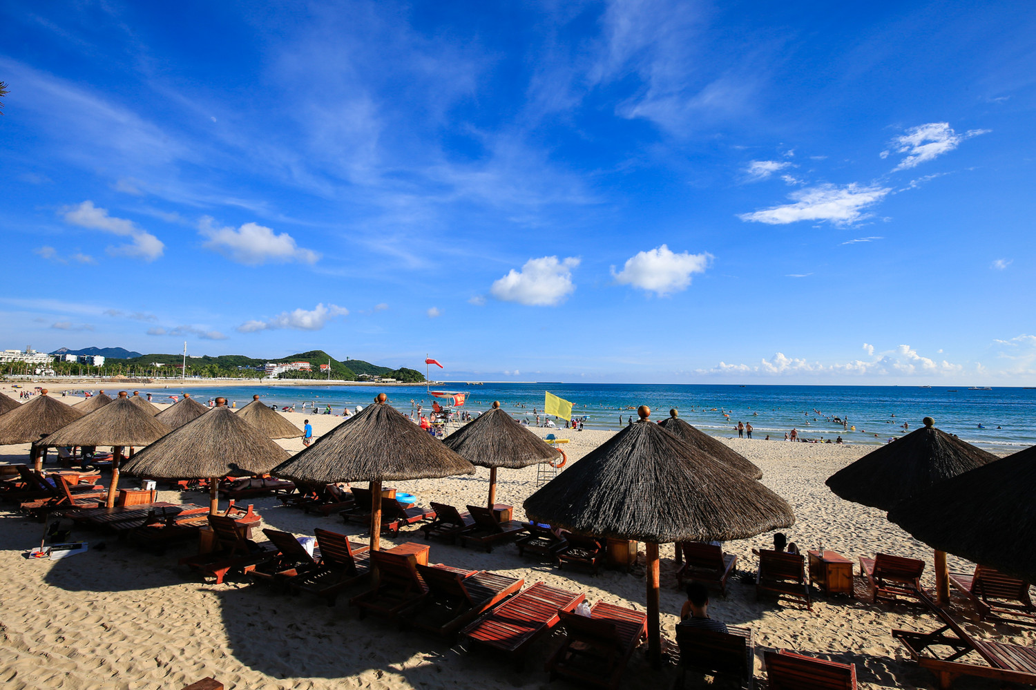 A refuge from the cold-Sanya, Hainan!Sanya helicopter sightseeing takes ...