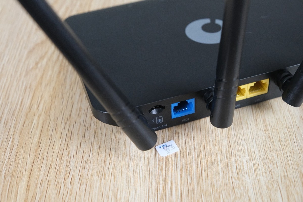 沒接網線的路由器也能上網！蒲公英X4C把4G變WiFi - 資訊咖