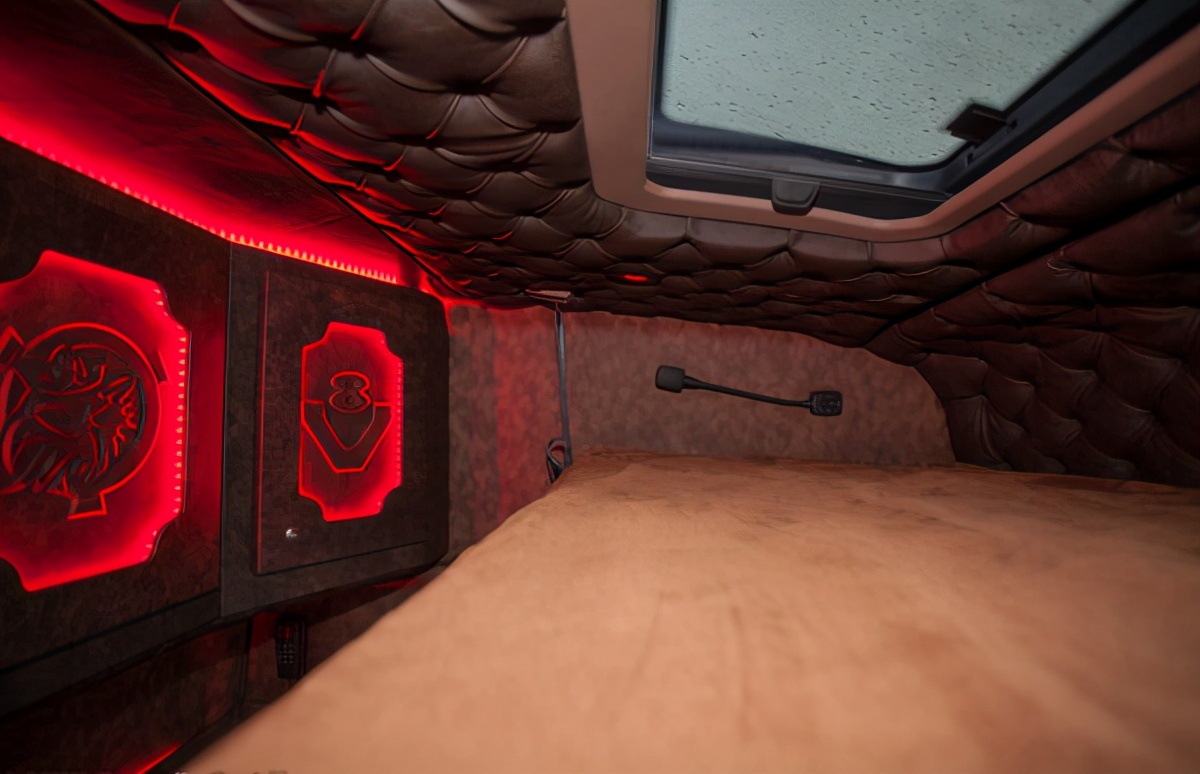 Dissatisfied with the original car interior?Take a look at the ...